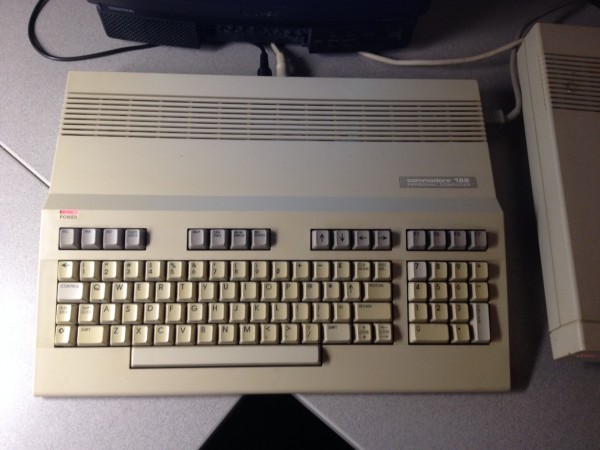 Commodore 128 – Virginia Computer Museum