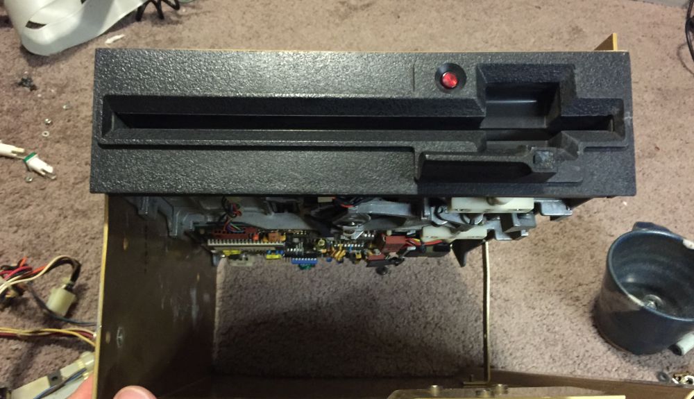 Tandy 6000 restored as TRS-80 Model 12 – Virginia Computer Museum