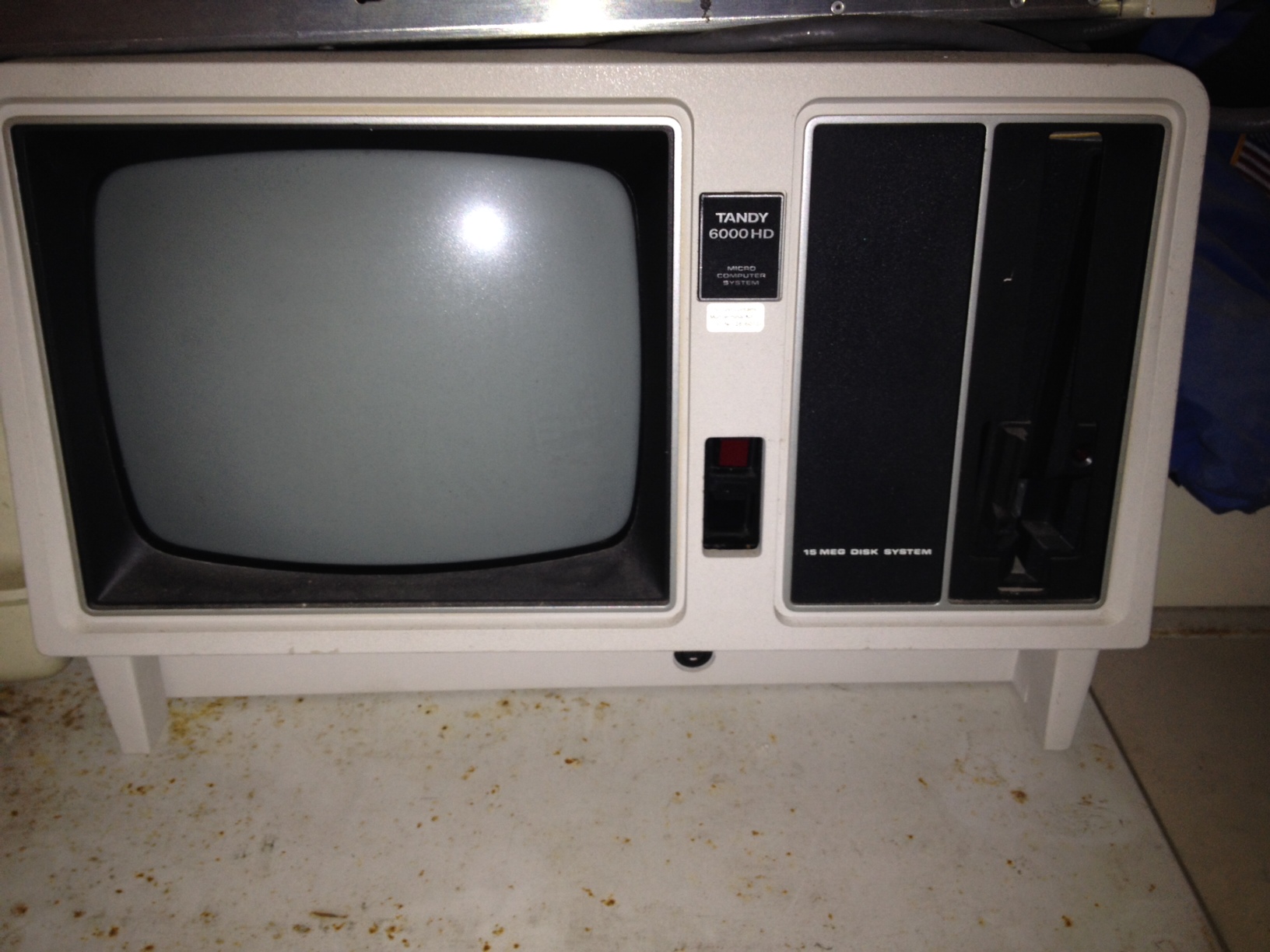 Tandy 6000 restored as TRS-80 Model 12 – Virginia Computer Museum