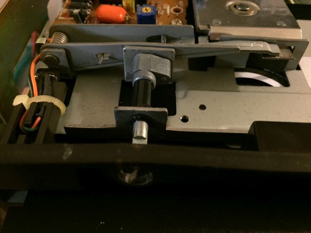 Commodore 1541 Disk Drive Rebuild – Virginia Computer Museum