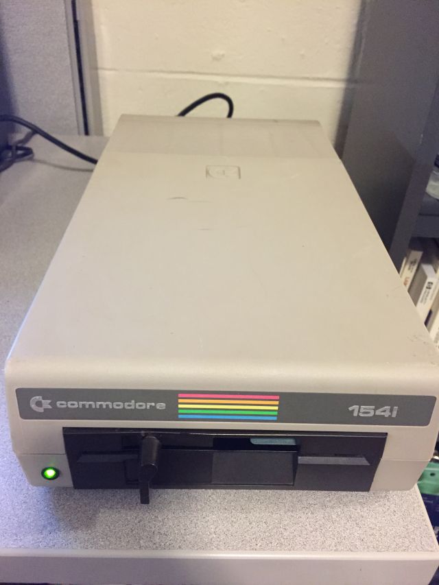 Commodore 1541 Disk Drive Rebuild – Virginia Computer Museum