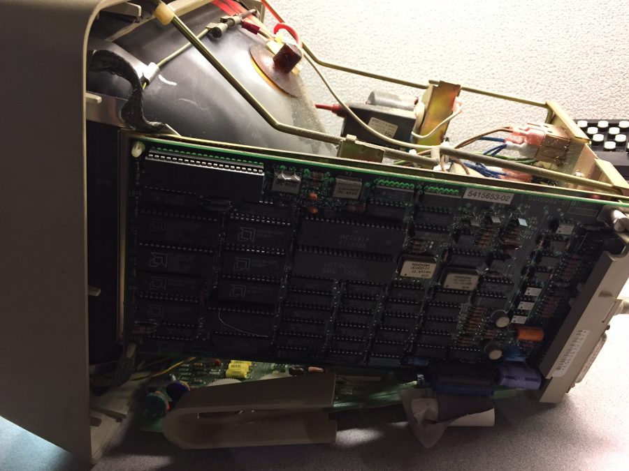 DEC VT-220 Serial Terminal – Virginia Computer Museum